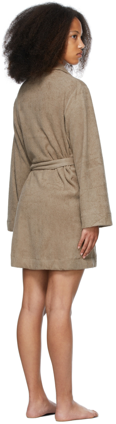 SKIMS White Terry Robe | Smart Closet