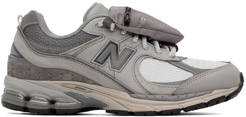 Baskets 2002R grises New Balance en solde