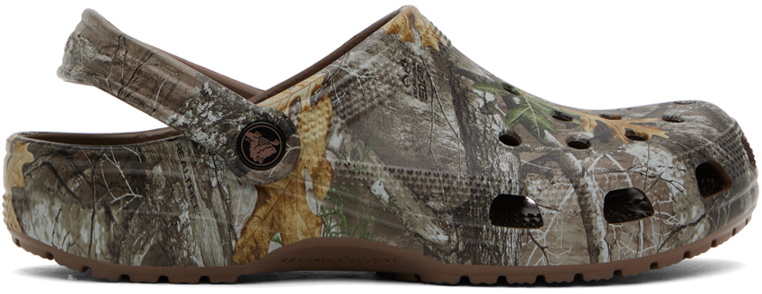 Brown Realtree Edition Classic Clogs by Crocs on Sale