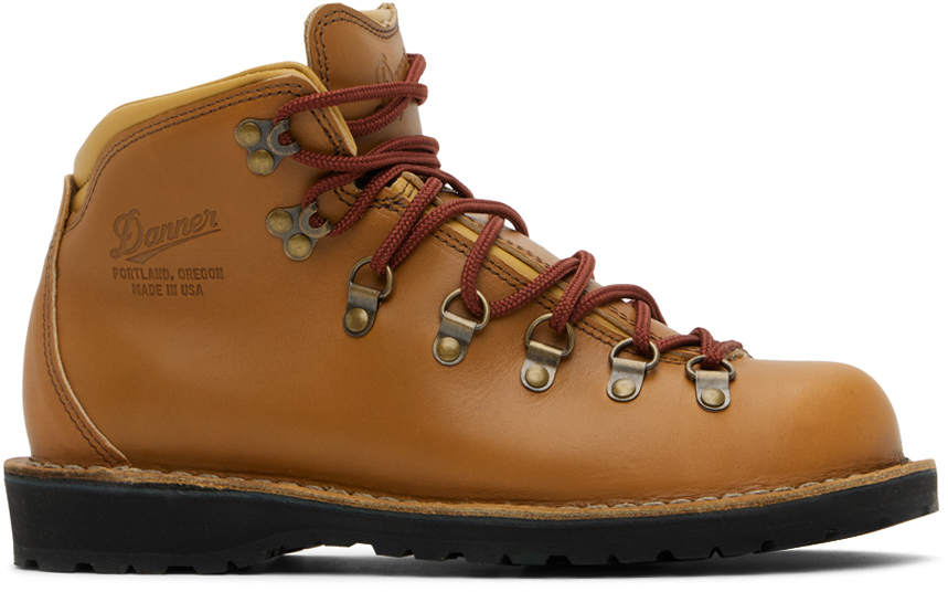 Danner: Tan Mountain Pass Boots | SSENSE Canada