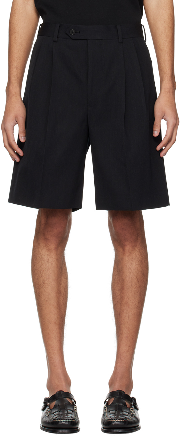 AURALEE: Short léger noir | SSENSE France