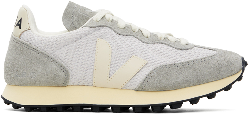 VEJA: Gray Rio Branco Alveomesh Sneakers | SSENSE