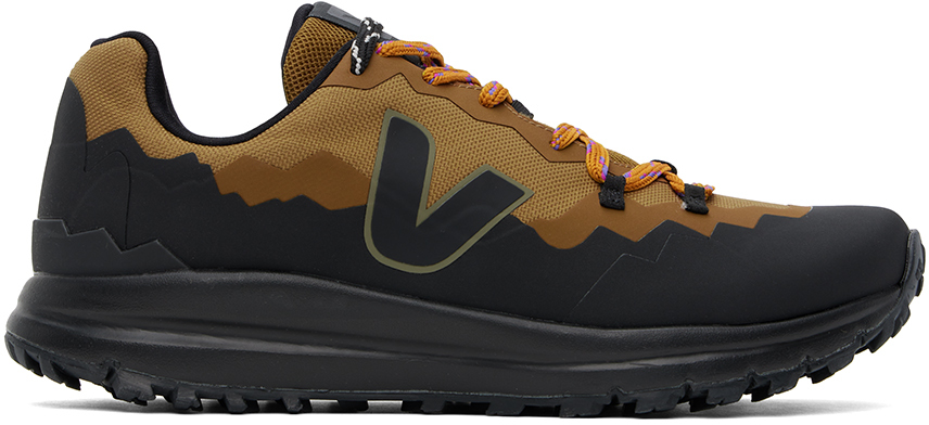 VEJA: Brown & Black Fitz Roy Trek-Shell Sneakers | SSENSE