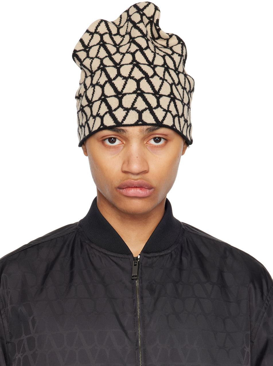 Valentino Garavani hats for Men | SSENSE