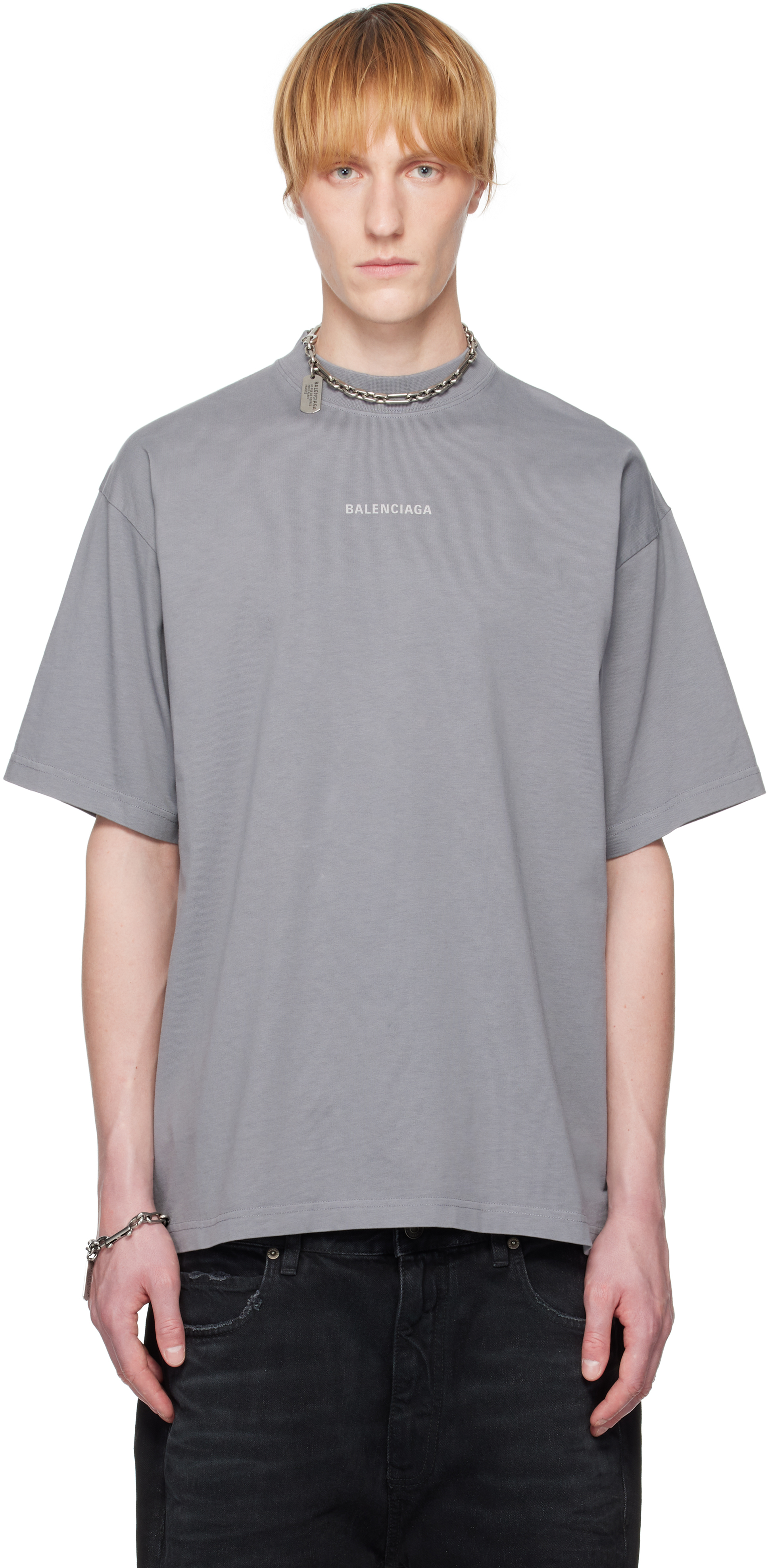 Balenciaga: グレー リフレクティブロゴ Tシャツ | SSENSE 日本 Balenciaga: グレー リフレクティブロゴ Tシャツ | SSENSE 日本
