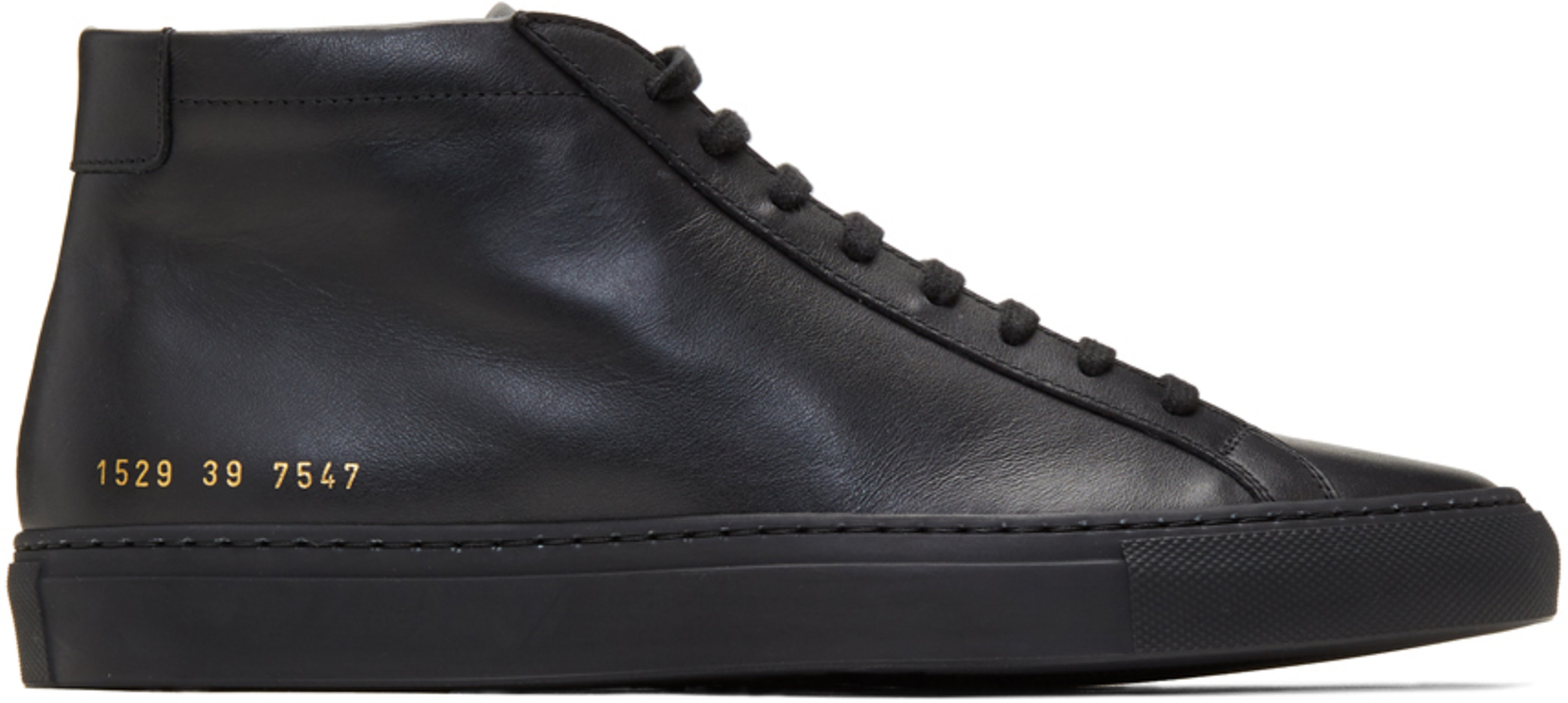 Common Projects コモンプロジェクトのスニーカー徹底解説！おすすめモデル&お手本コーデは？ | ソックマ！